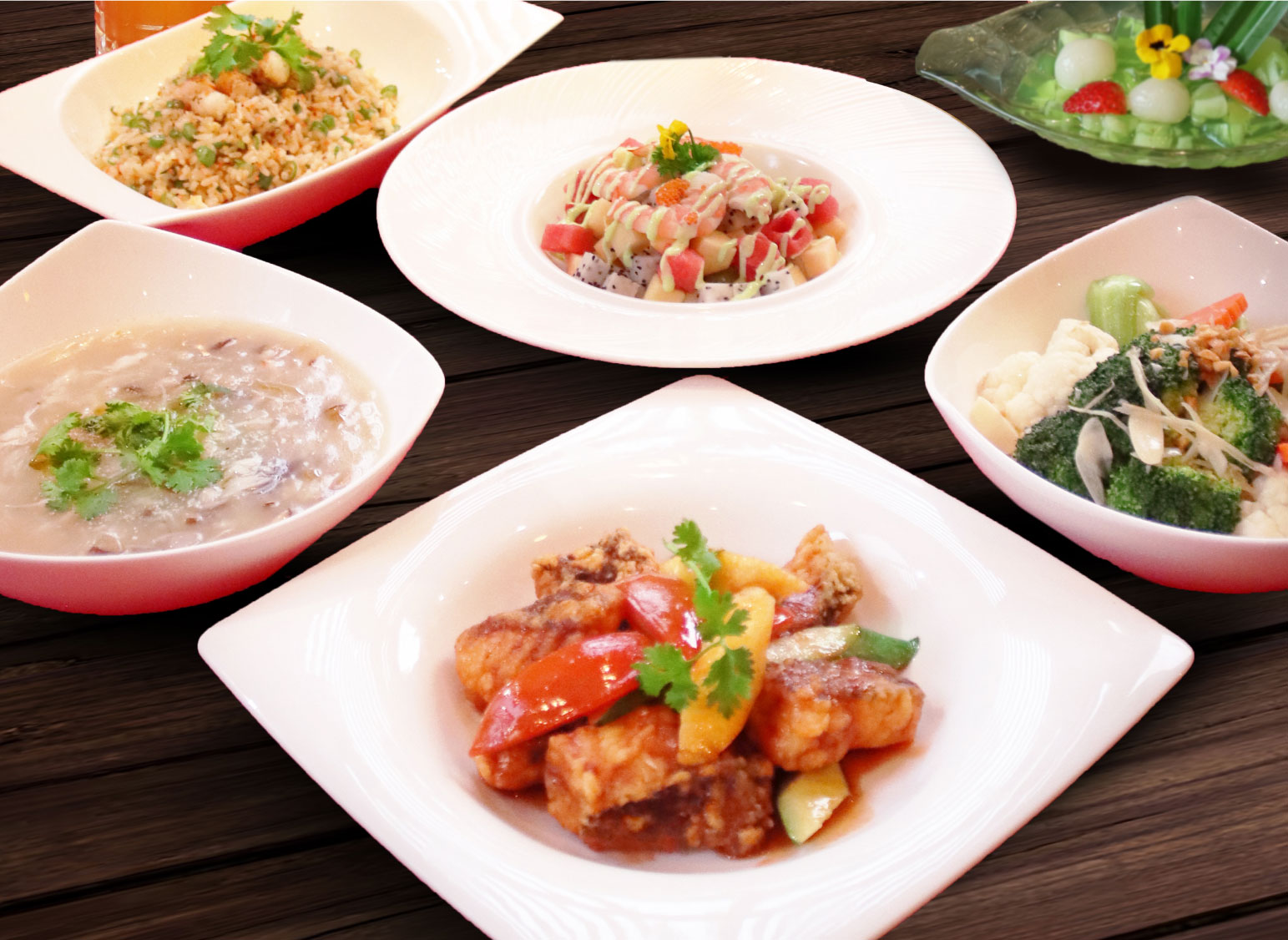 Spring Reunion Set - Equatorial Ho Chi Minh City