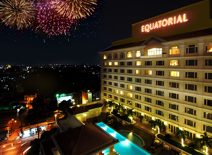 Fireworks by the Pool - Equatorial Ho Chi Minh City